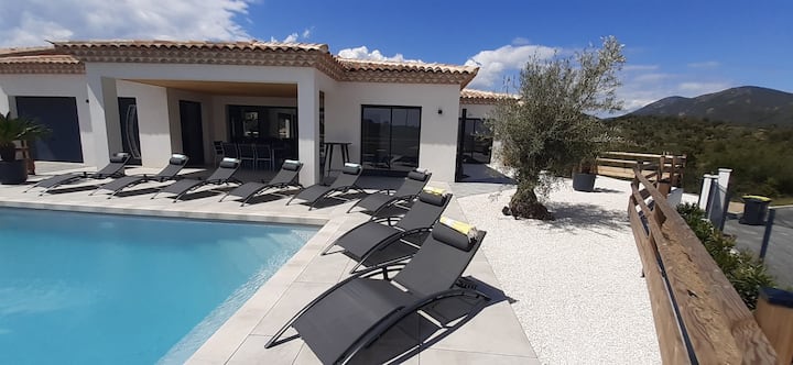 Villa Neuve 4* Avec Piscine Et Très Belles Vues - Saint-Tropez