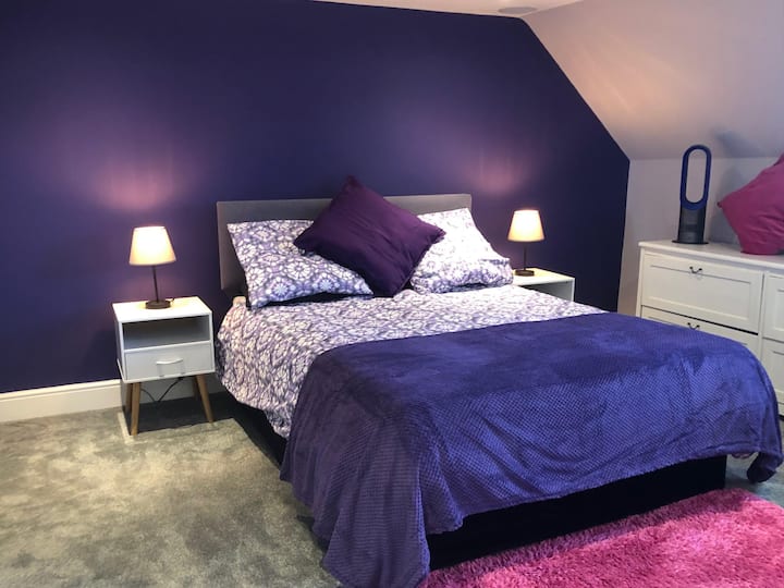 2 Private Rooms In Traditional Town House - Jersey