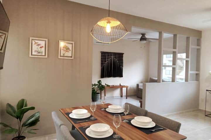 Gated Community 2 Bdrm Condo/ Up To 5 People! - Playa del Carmen