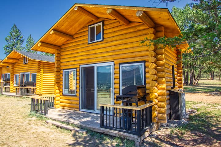 Birch Cabin - The Raven's Nest Resort - Fairmont Hot Springs