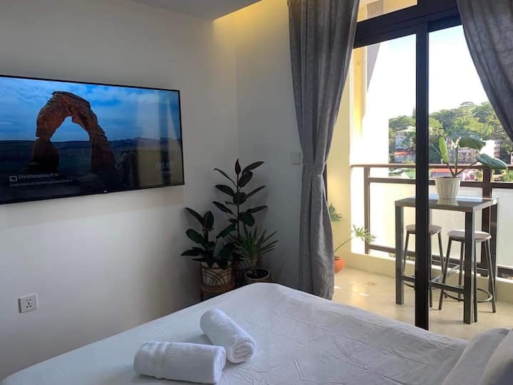 Chic Studio Condo Unit With A View In Megatower 3 - Baguio
