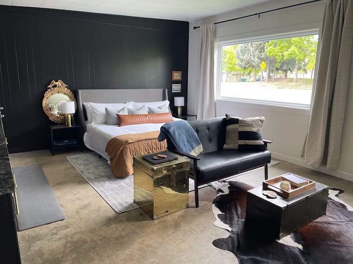 The Barbershop-private Studio 2miles To Downtown! - Boise, ID