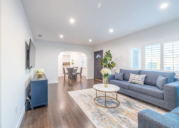 Charming!! 3 Bed Room Sofi Home - Inglewood