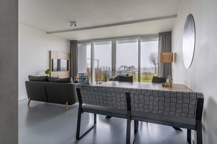 Sneekermeerzicht  8-3 - Joure