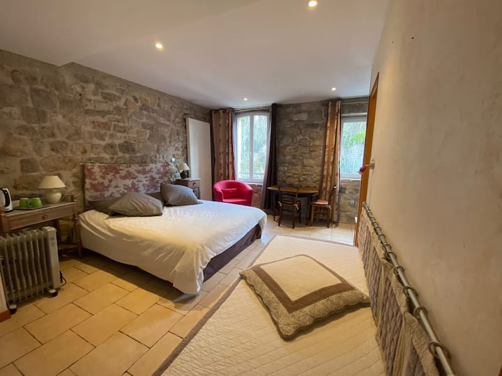 "Au Coeur Du Caylar "Anciennement"les Capitelles" - La Couvertoirade