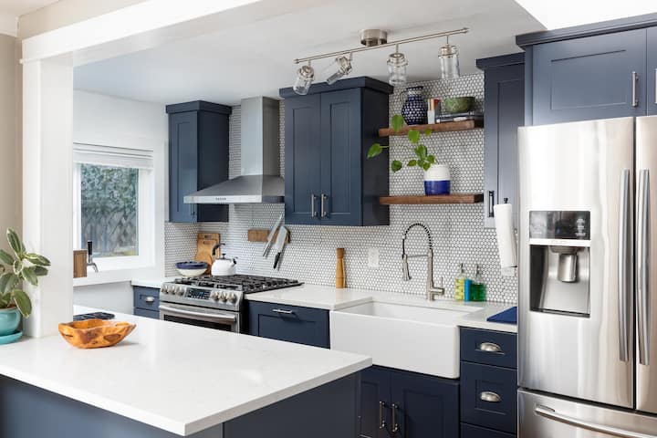 Cozy Cali Bungalow-walk To Bars And Restaurants - San Diego, CA