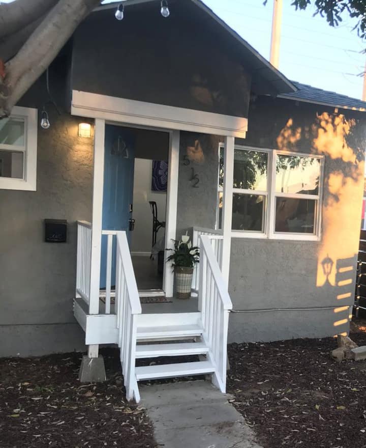 Enjoy Your Stay In San Diego At Little Anna's - Azalea - Hollywood Park - San Diego