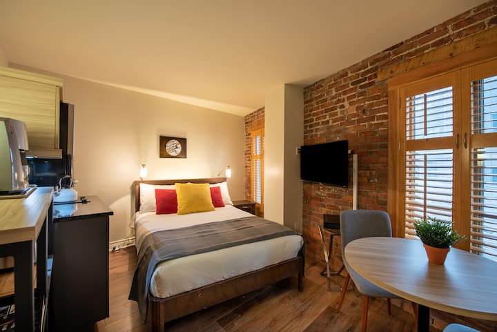 Vieuxquébec/nouvo St-roch Mini Loft - Quebec City