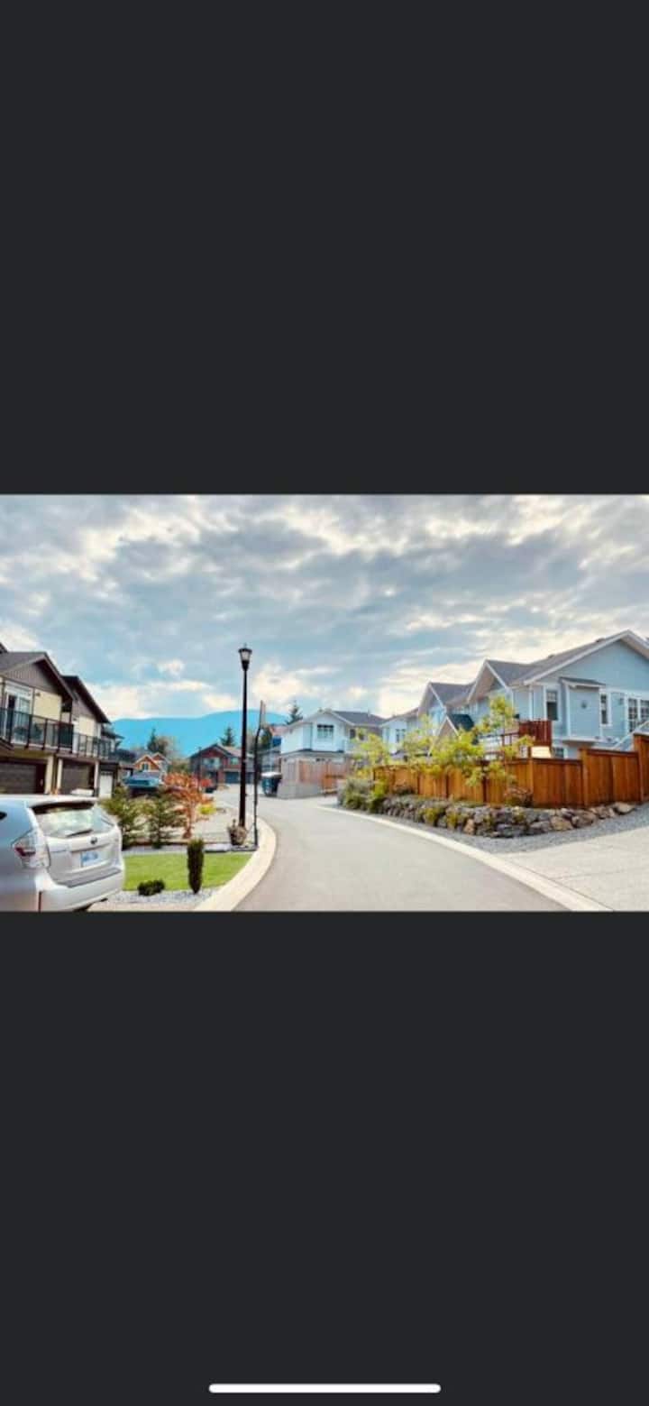 Adorable 1-bedroom Suite - Nanaimo