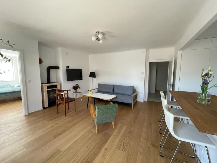 Penthouse-wohnung Mit Grossem Balkon Im 18. Wien - Wien