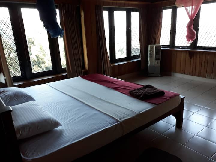 Pine Wood Cabin Kandy - Kandy