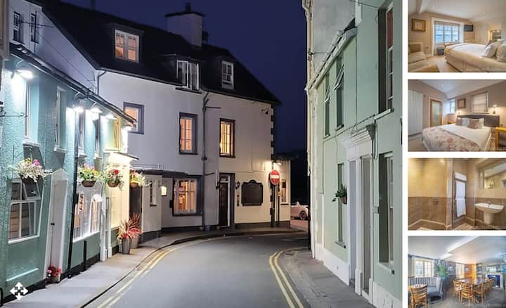 Room 2 At The Inn Aberdovey- Room Only - Borth