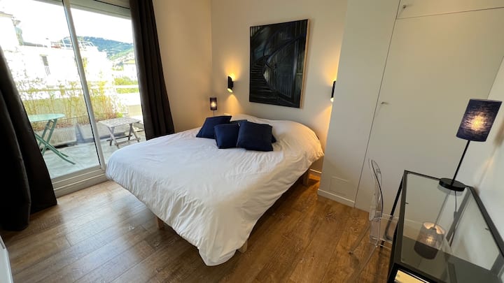 Chambre Avec Terrasse Et Salle D'eau Privées - Villefranche-sur-Mer