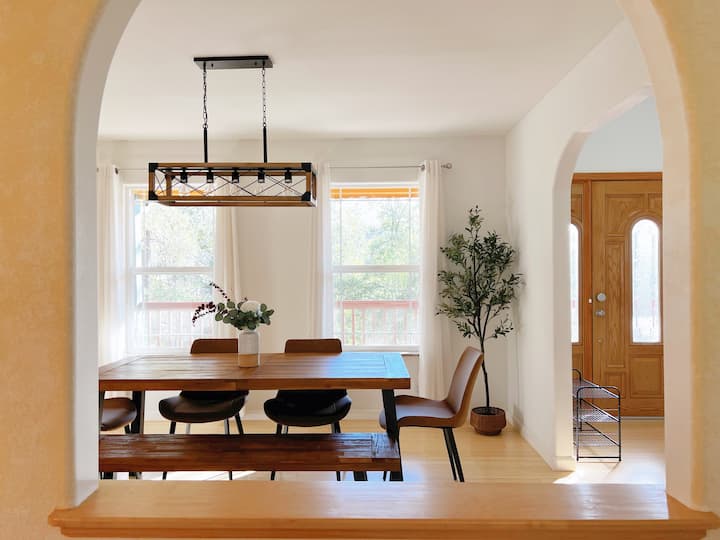 Woodland Family Retreat - Near Yosemite, Bass Lake - California