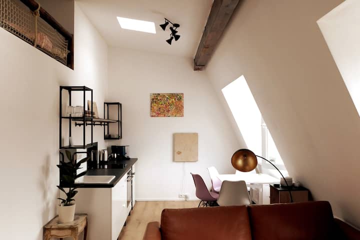 Einzigartiges Apartement In Köln-kalk - Cologne