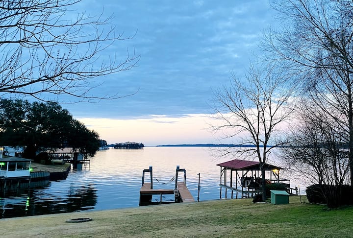 Lake Palestine Cabins | House and Cabin Rentals | Airbnb