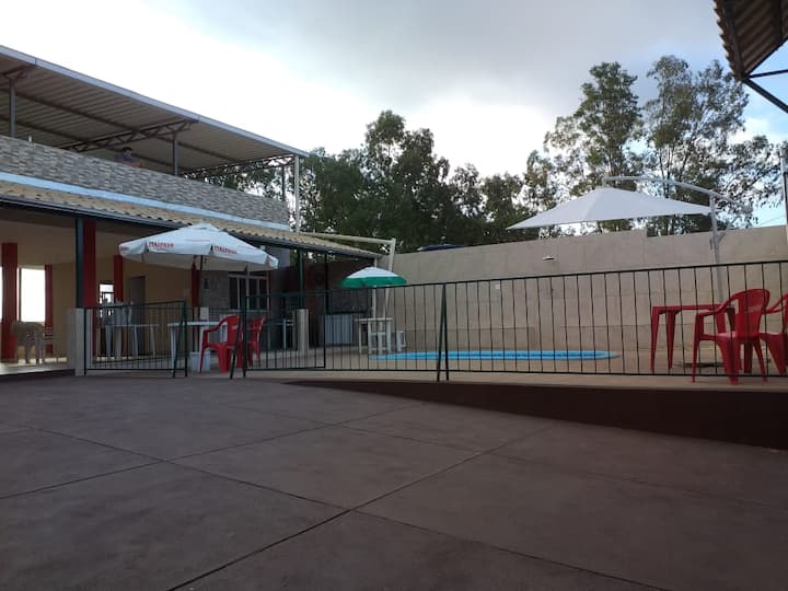 Casa Excelente Para Hospedagem E Pequenos Eventos! - Juiz de Fora