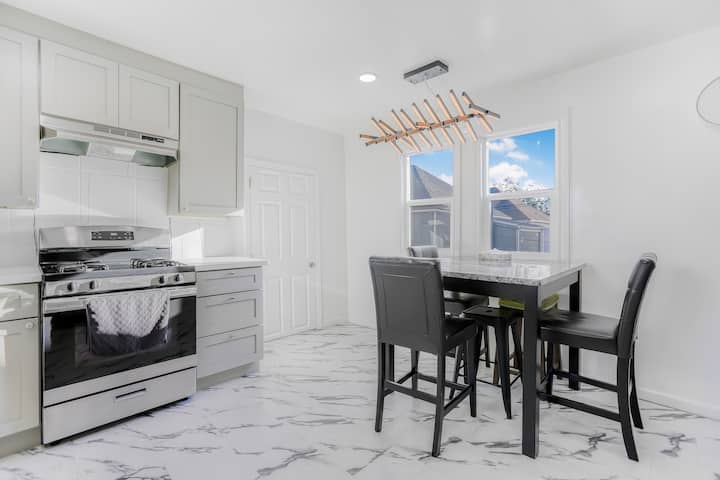 3301c-modern 2b1b Near Hwy Bay Bridge Shops & Food - Alameda