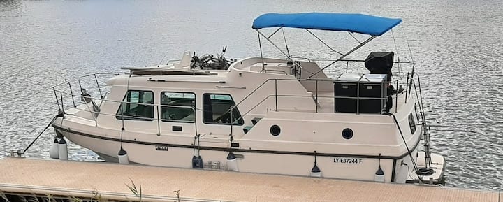 Hébergement Et Croisière Possible Sur Bateau - Saint-Jean-de-Losne