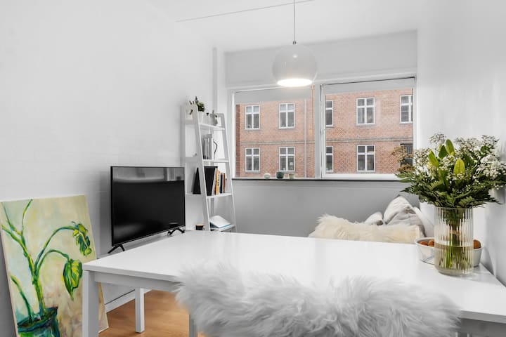Central 2-room Apartment Parking Slot Big Bathroom - Copenhagen