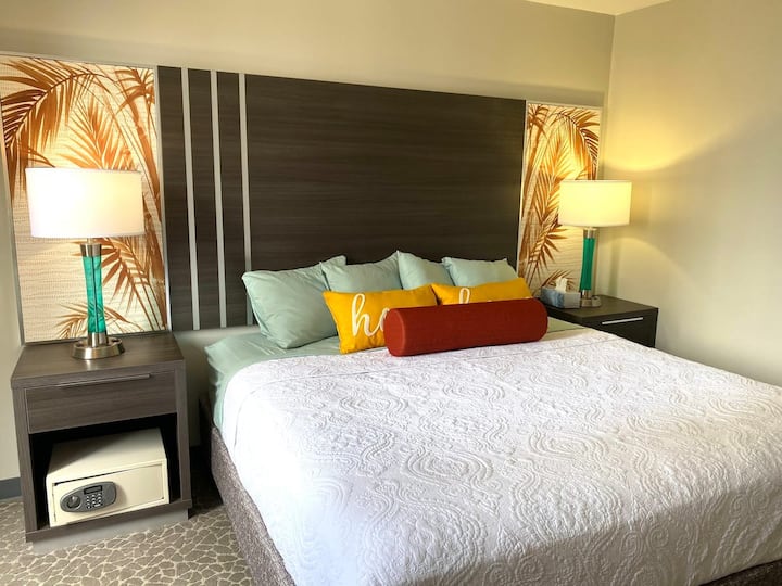 Great Location🏖free Parking 🚗Aqua Palms Hotel - 호놀룰루