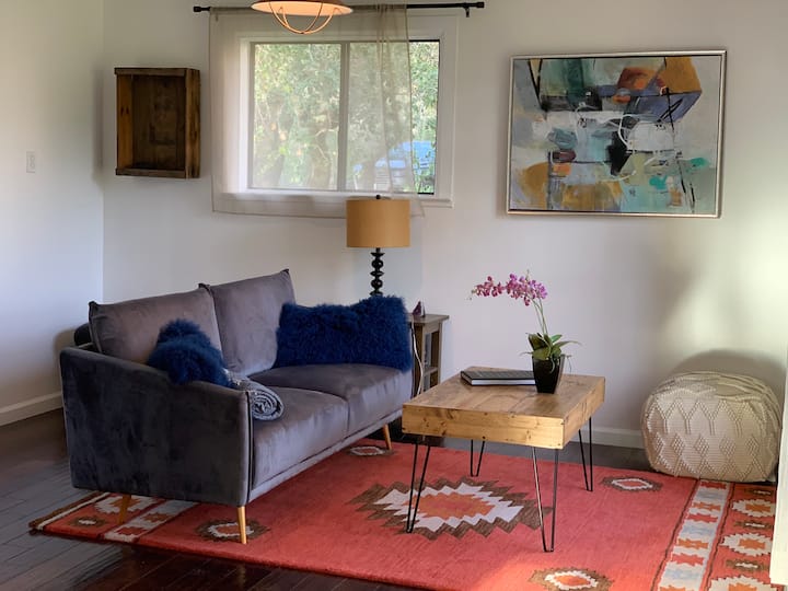 Relaxing Vineyard Country Cottage | 31-day Rental - Napa, CA