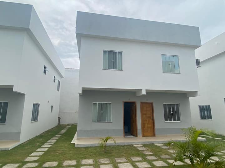 Excelente Casa No Peró Com 02 Suites - Condomínio - Cabo Frio