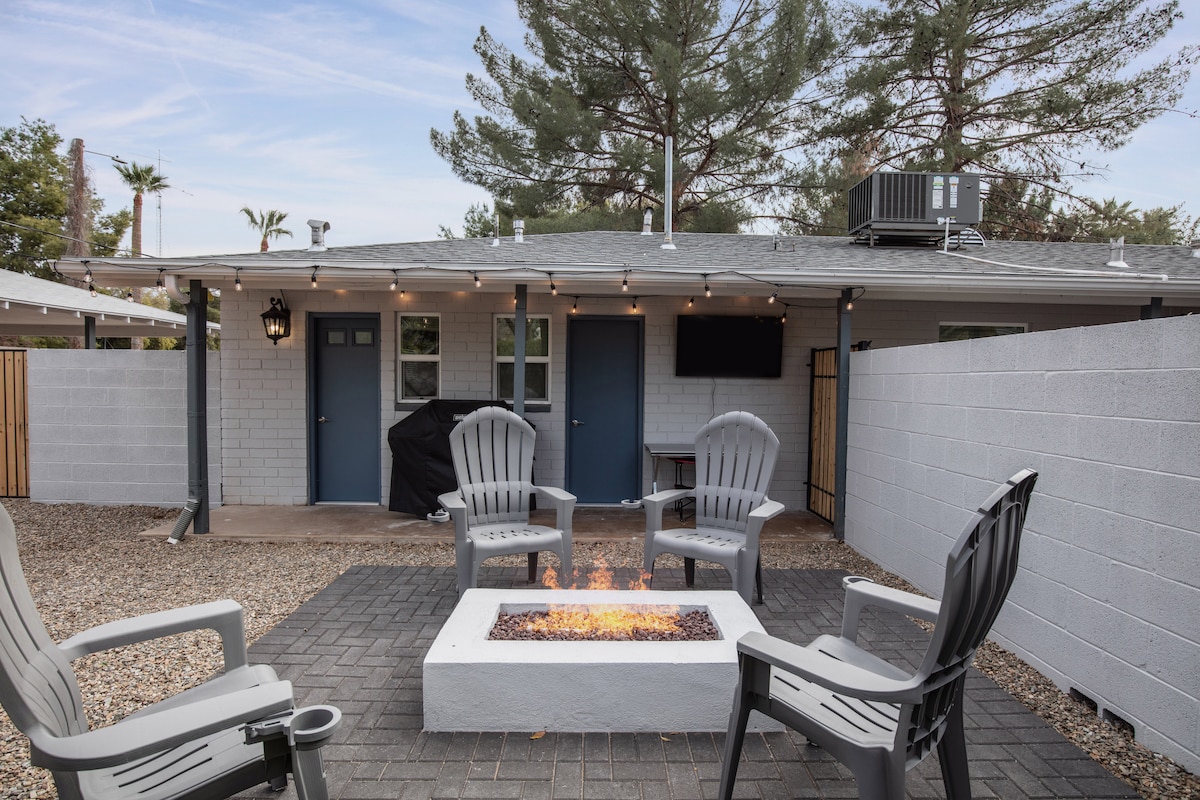 Super Cute Super Cozy 2 bedroom w/outdoor living! - Houses for Rent in ...