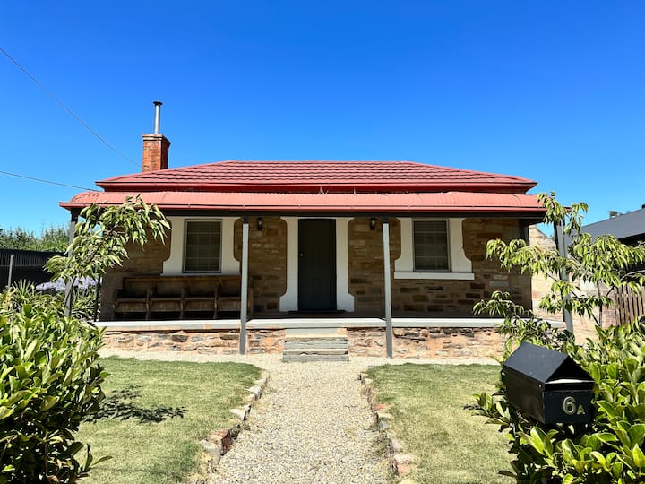 Oaktree Cottage - Clare