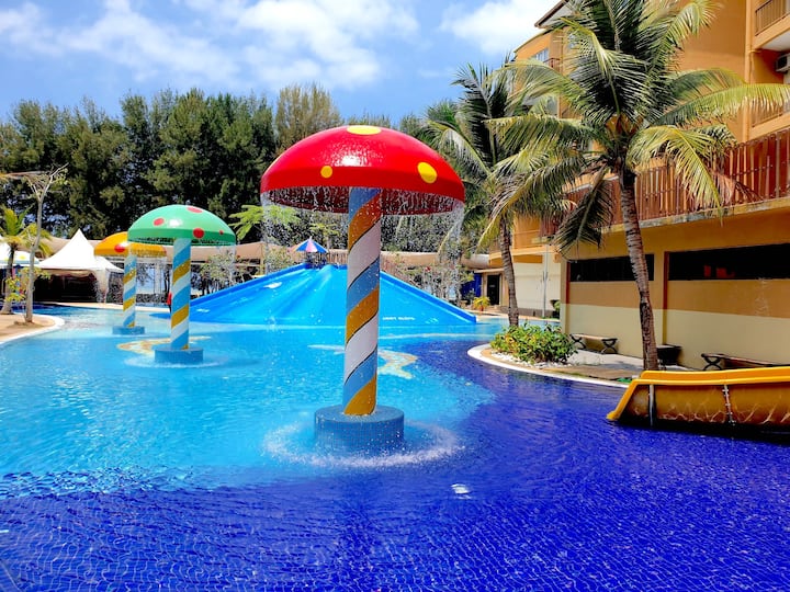 Themepark View | Gold Coast Morib [A3456] - Morib