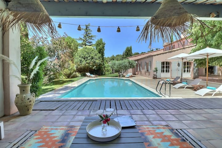 Villa Provençale Au Calme Absolu Avec Piscine - Aix-en-Provence