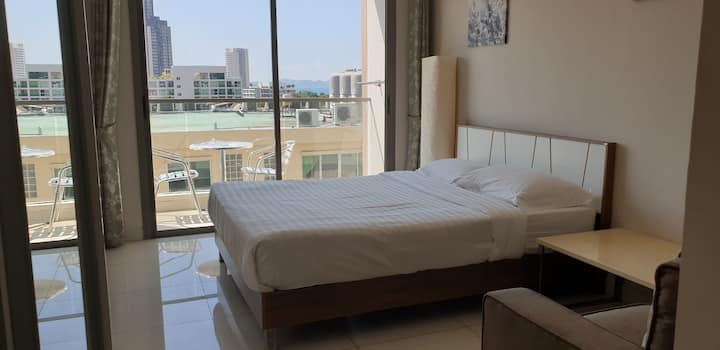 Clean & Modern Studio With Sea View - Good Wifi - Pattaja