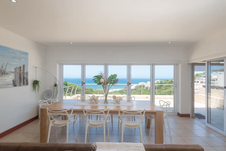 Gorgeous Sea Views 3 Bedroom Apartment In Simbithi - Dolphin Coast