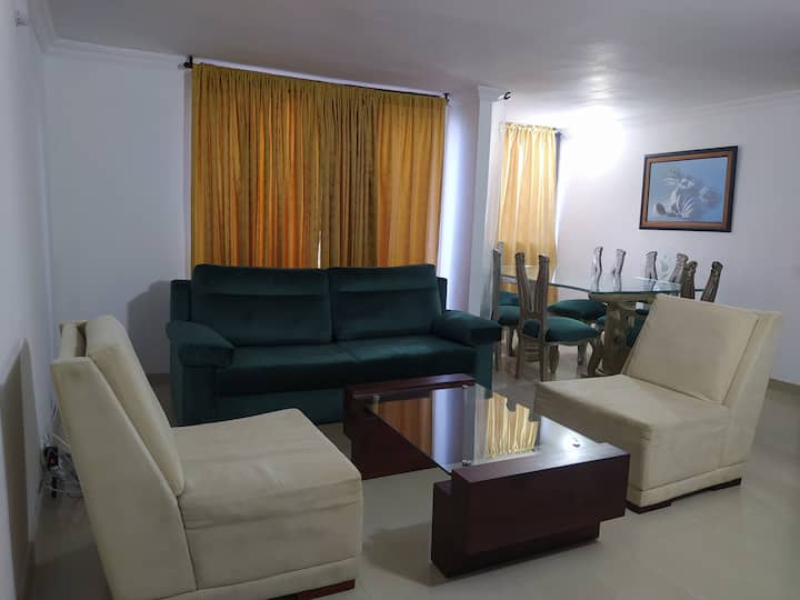 Primer Piso, Apartamento En Sur Cerca A Unicentro. - Cali