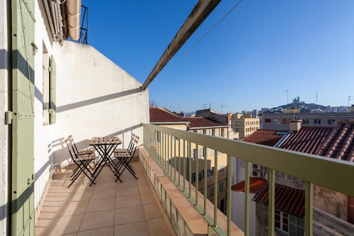 Cocon Au Pied Du Panier Avec Balcon - Marseille