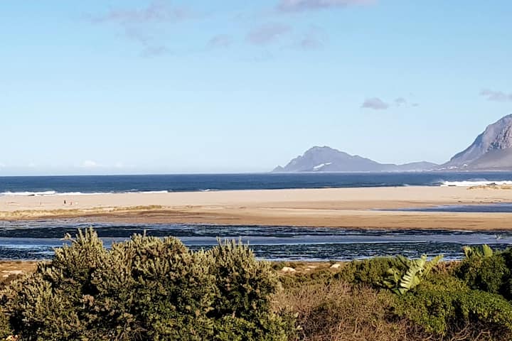 Chalet 10 Smart Vacation Home Views Lagoon & Beach - Fisherhaven