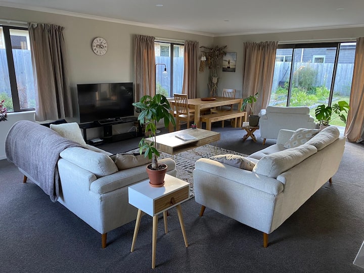 3 Bedroom House, Close To Local Wineries - Renwick
