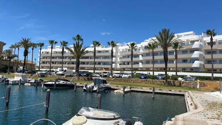 New Modern Apartment In Sotogrande Marina - Sotogrande