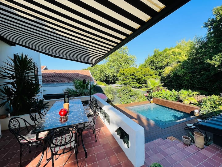 Très Belle Villa Avec Piscine - Saint-Jean-de-Luz