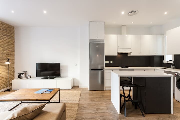 Apartamento De 2 Habitaciones En Ruzafa - Valencia