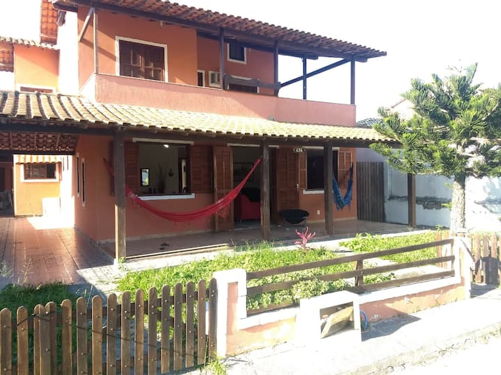 Casa Excelente E Espaçosa, Condomínio Dos Pássaros - Cabo Frio