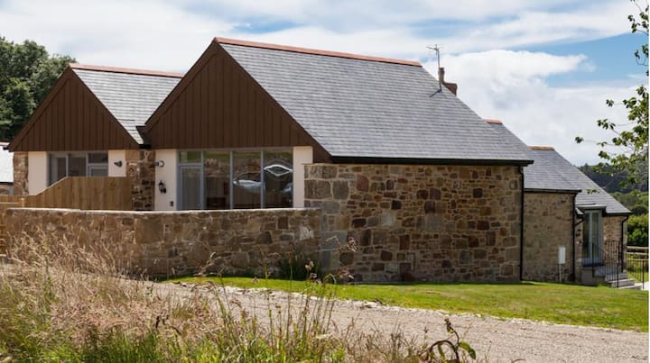 Wren's Nest-beaches, Hayle & Marazion 4 Miles - Marazion