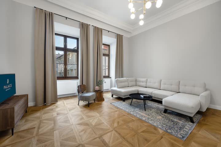 Palace Superior Apartment For 4 People - Bratislava