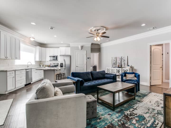 Updated Mid Century Ranch In  Historic Grapevine! - Grapevine, TX