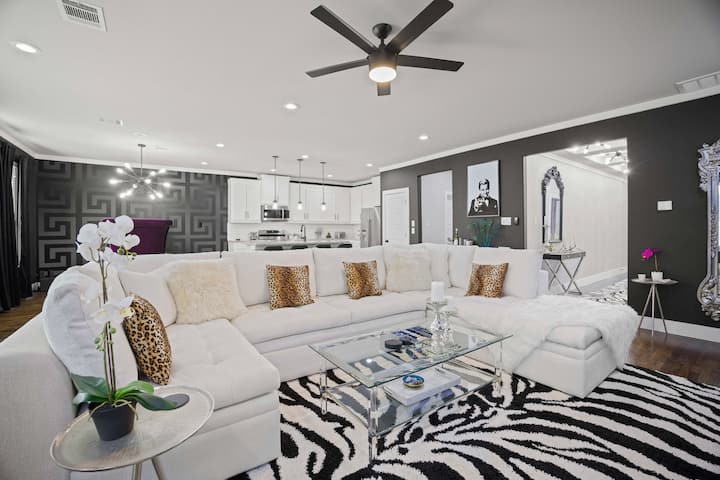 Queen's Landing - Luxe New Glam Home In Dallas! - Dallas, TX