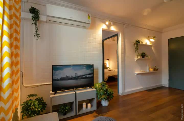 Cozy 1bhk Apartment In Pali, Bandra! - Mumbai