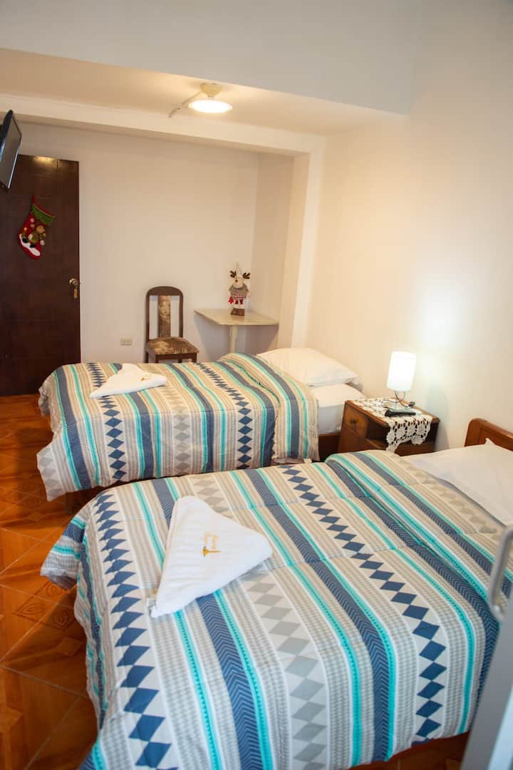 Habitación 10 - Casa Hospedaje Burgos - Chachapoyas