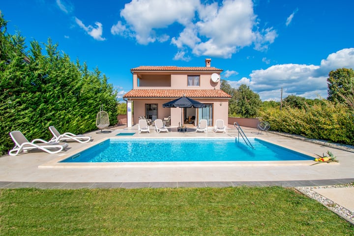 Villa Moki With Private Pool - Pola