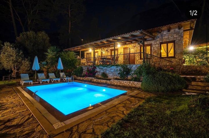 Elit Taş Villa Akyaka - Akyaka