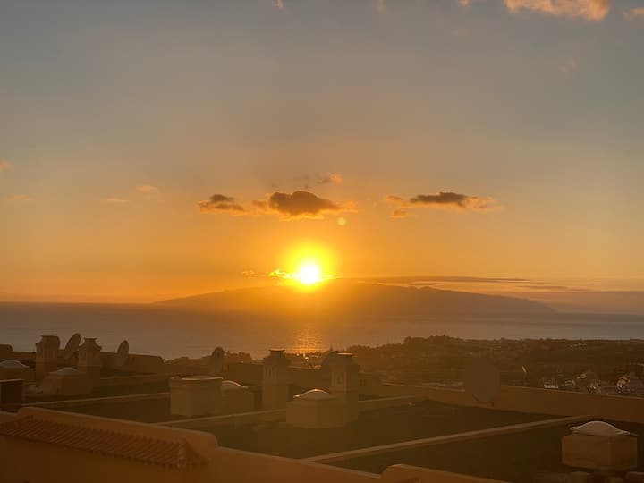 Rockin' View - 2 Br, Great Terrace, Parking, Pool - Tenerife